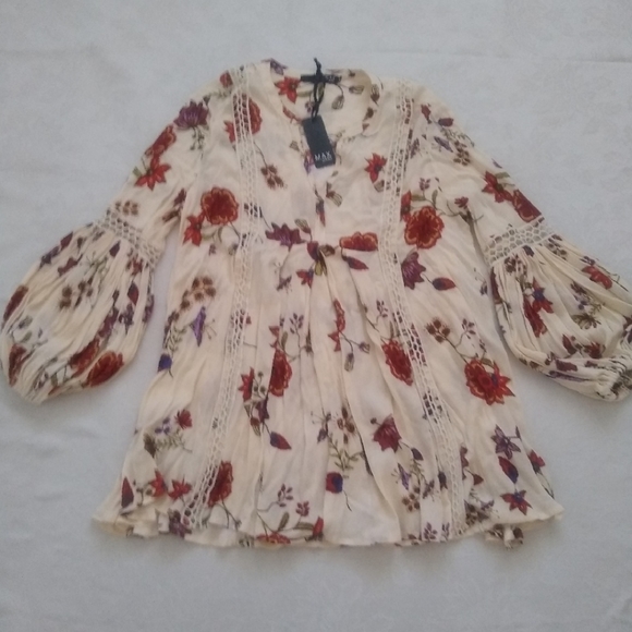 Max Jeans | Tops | New Red Roses Crochet Balloon Sleeve Top Bohemian ...
